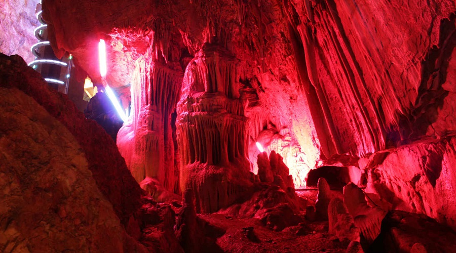 Stone Flower Cave-Best china Tours service_chinatoursnet.com